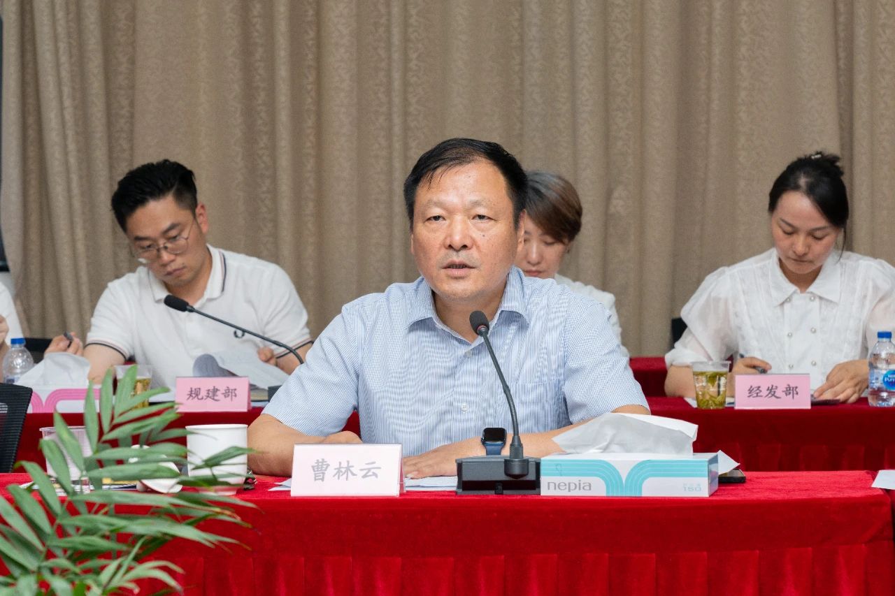 深化协作共铸发展青浦工业园区与香花桥街道办事处召开工作对接会
